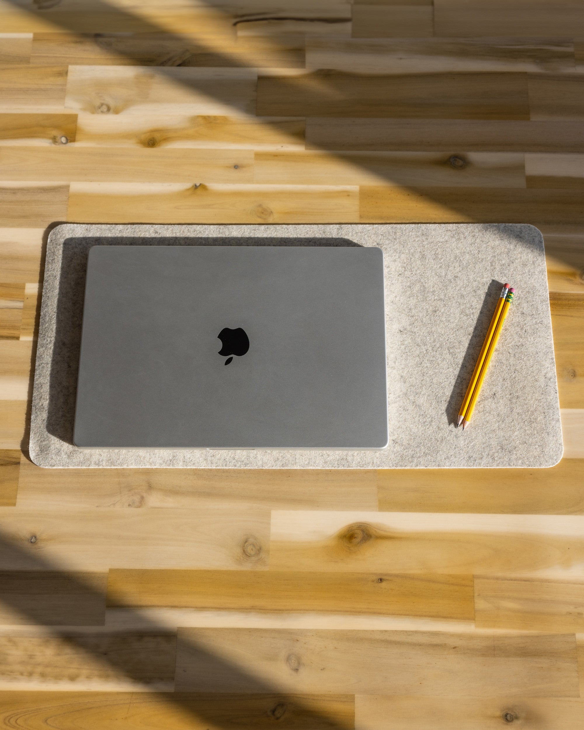 Medium Mosen Merino Wool Felt Workspace Desk Pad in Granite | Graf Lantz